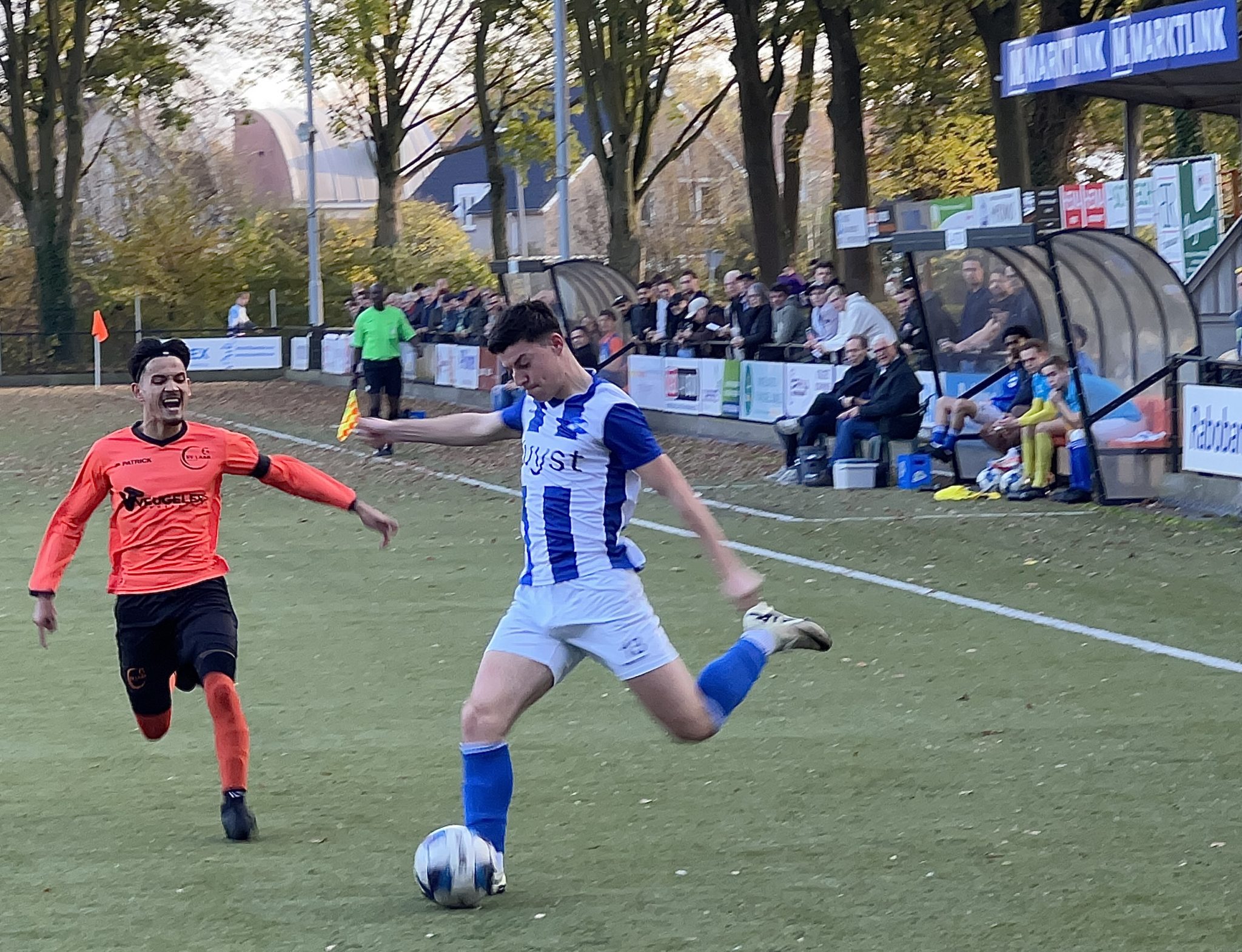 EVV Echt via strafschoppen naar de volgende ronde. | EVV Echt