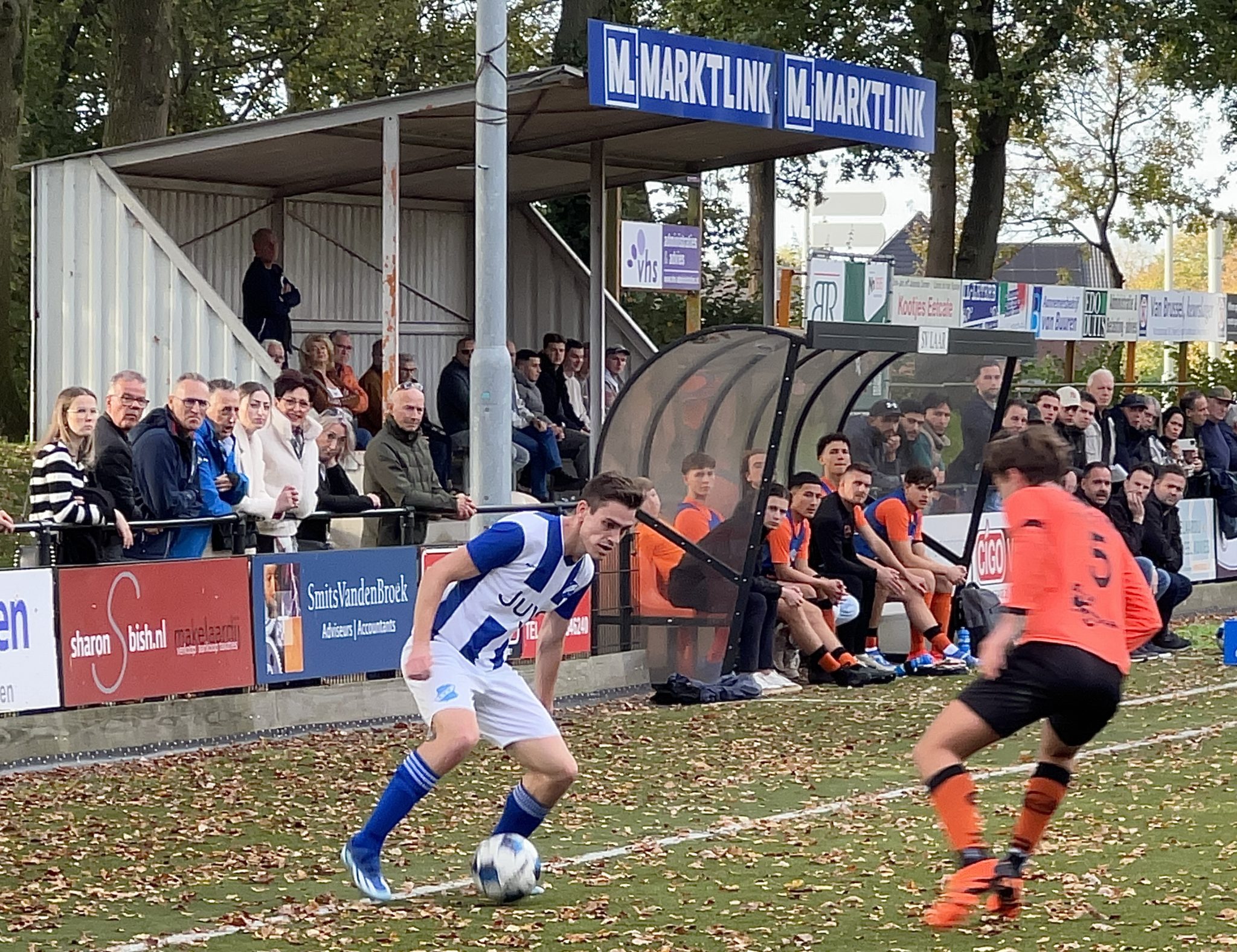 EVV Echt via strafschoppen naar de volgende ronde. | EVV Echt